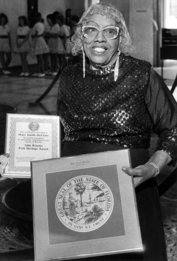 Lady with the Million Dollar Smile – Caught in the Act